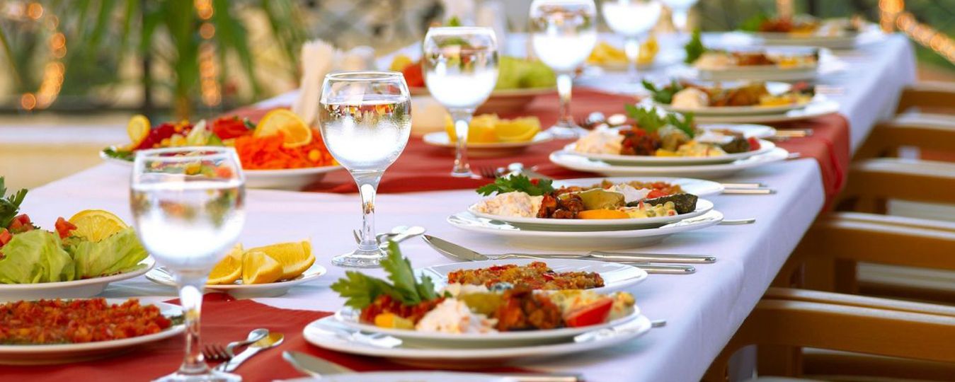 How To Eat Smart & Healthy While Eating Out — Curious Halt