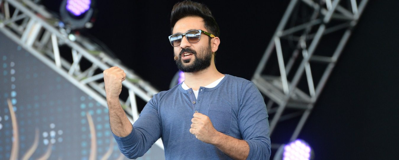 10 Best Standup Comedians Of India — Curious Halt