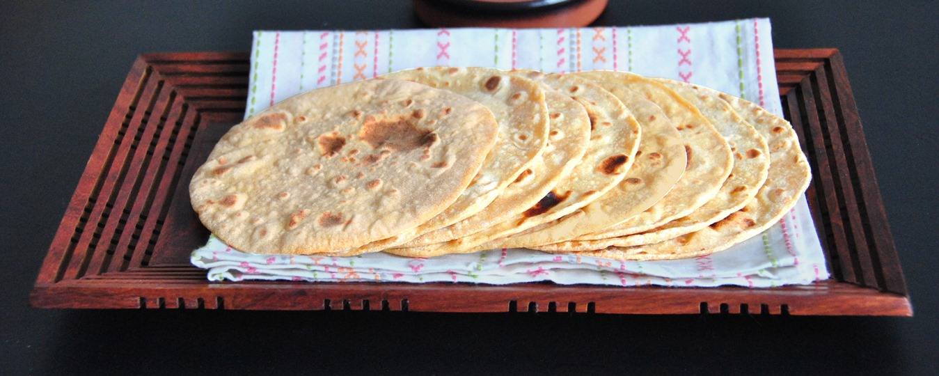 Why are Chapatis rolled round? — Curious Halt